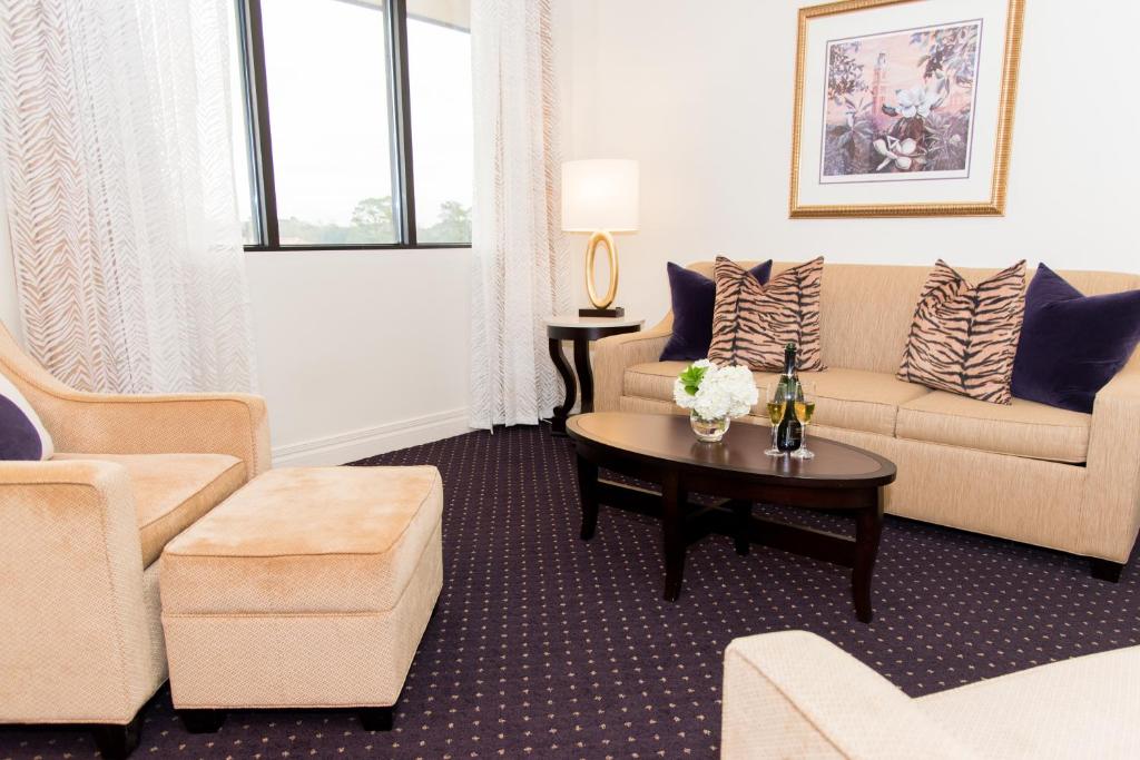 The Cook Hotel and Conference Center at LSU, Baton Rouge (updated ...