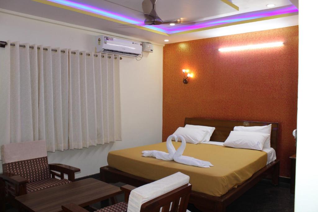 Golden pride hotel ( the pride family restaurant) - Kanakapura