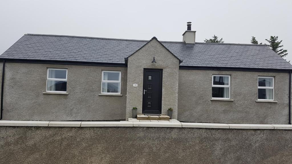 Country Views The Wee Hoose, Dunseverick (updated prices 2025)