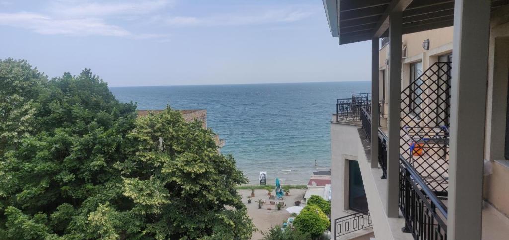 Apartment on the beach Ravda, Ravda (updated prices 2026)