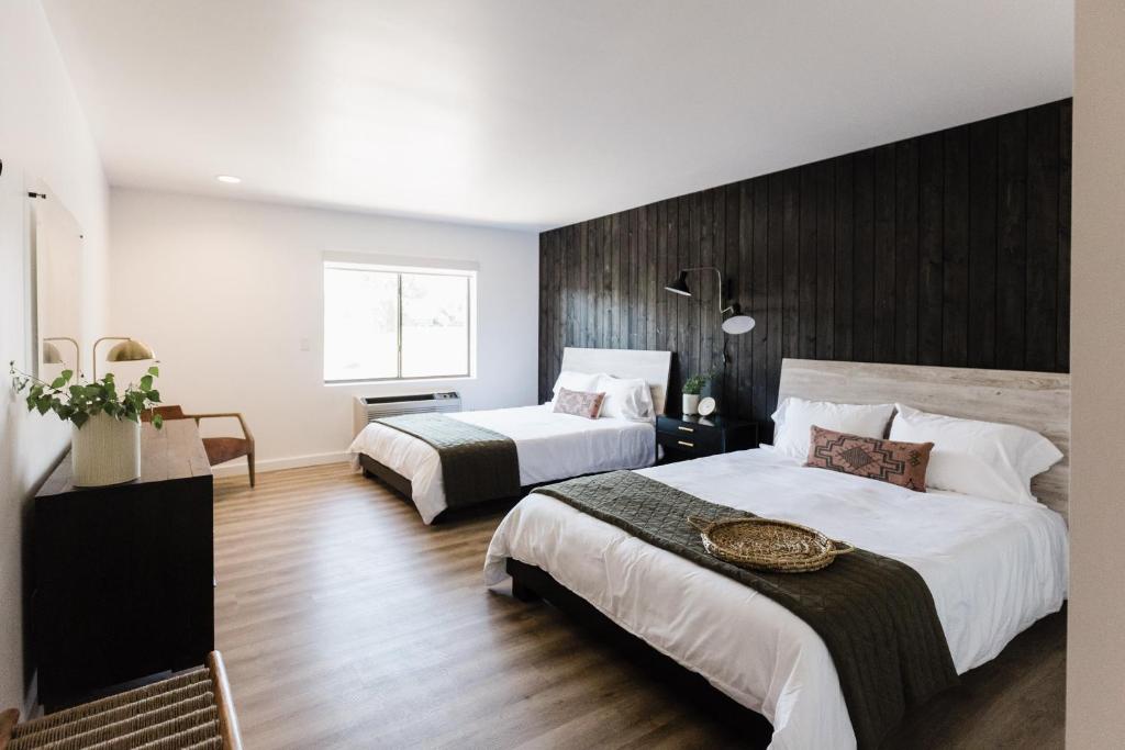 Wonderstone at Glacier, Columbia Falls (updated prices 2025)