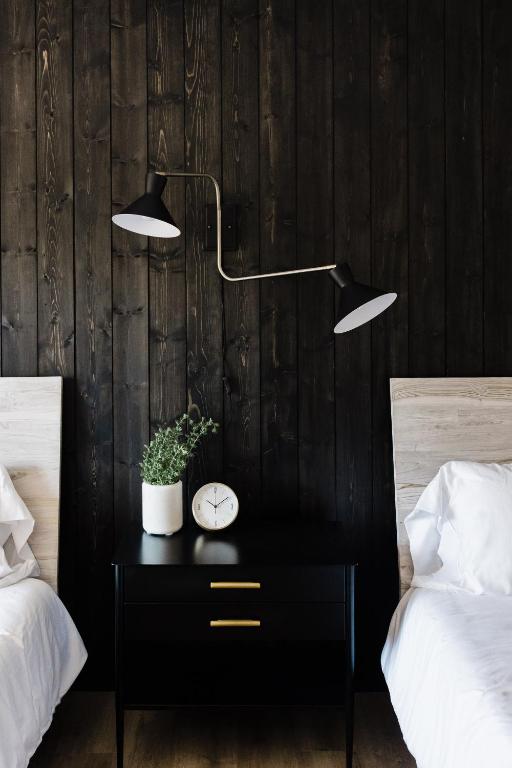 Wonderstone at Glacier, Columbia Falls (updated prices 2025)