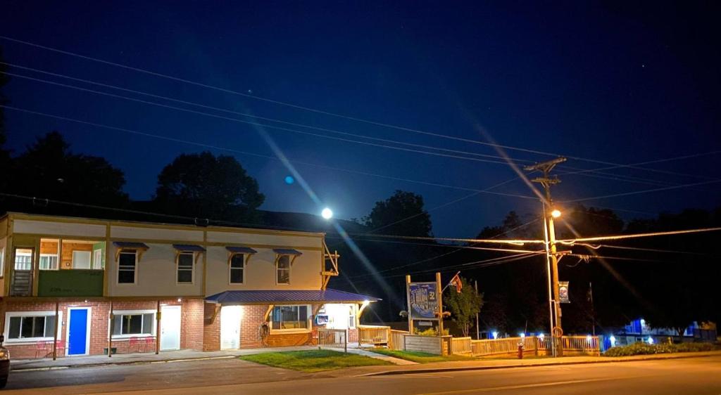 Inn 32, North Woodstock – Updated 2023 Prices