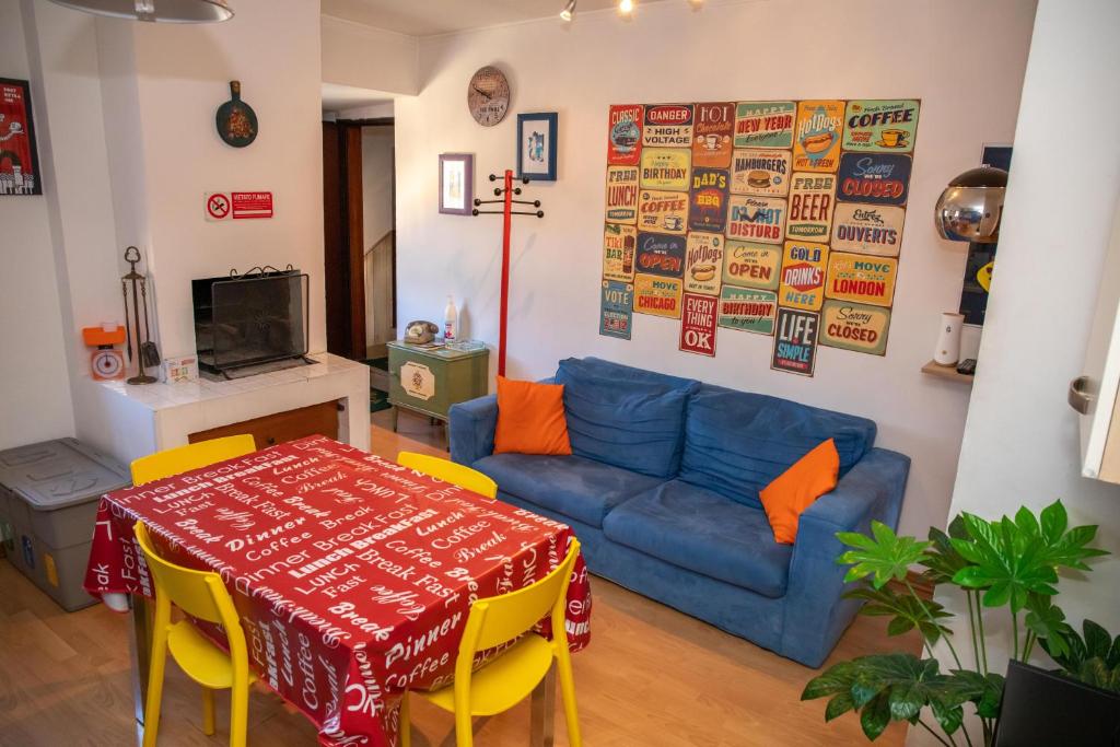 La Conca apartment: a view on the Roman Aqueduct, Perugia (updated ...