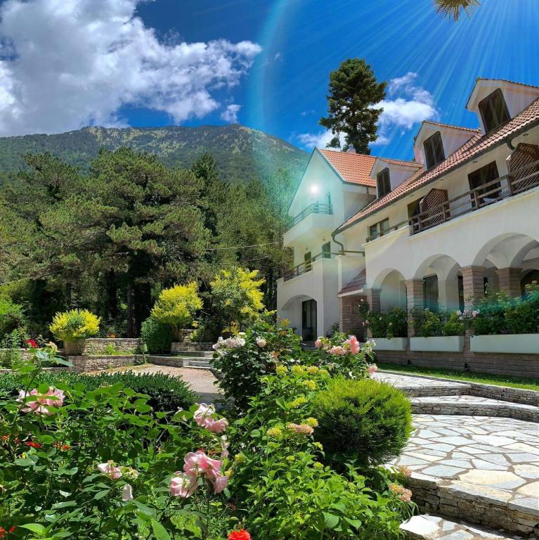 Hotel Alpin Llogara, Llogara – Updated 2024 Prices