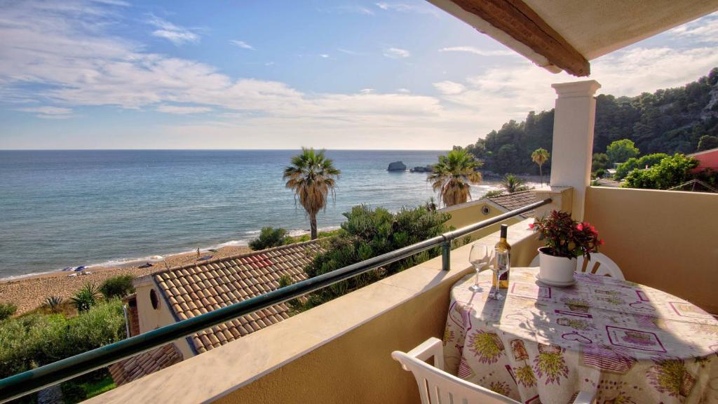 Sea View Maisonette Glyfada Beach, Glyfada (updated prices 2026)