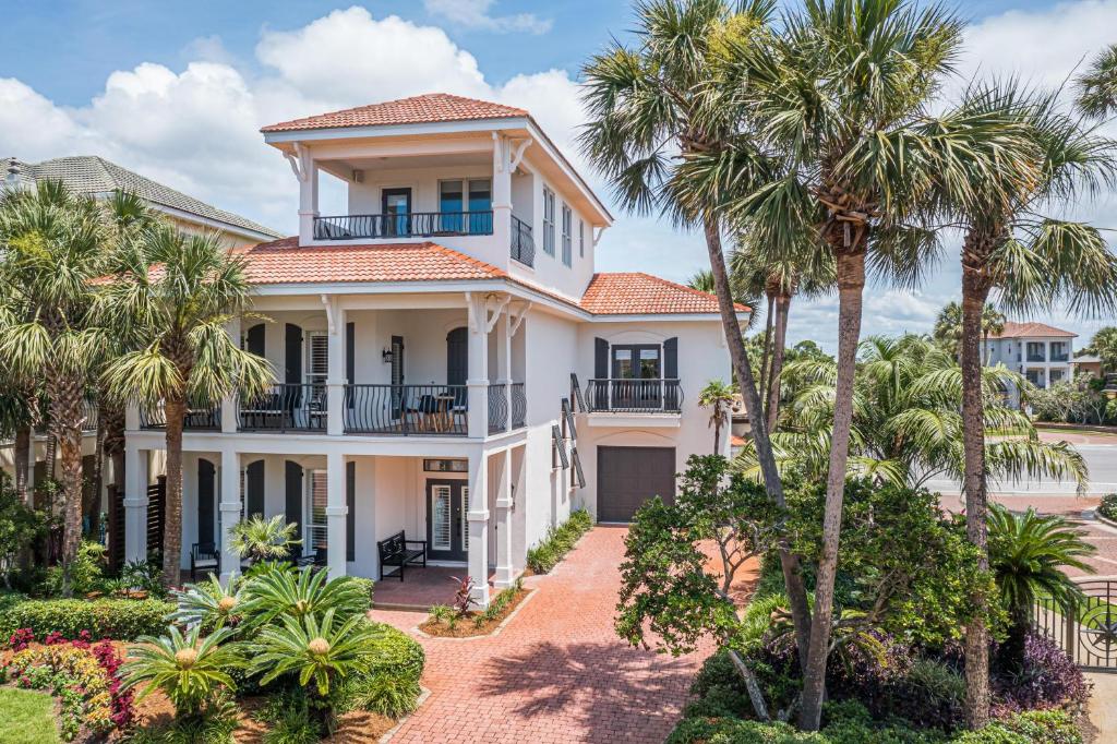 Emerald Princess, Destin (updated prices 2026)