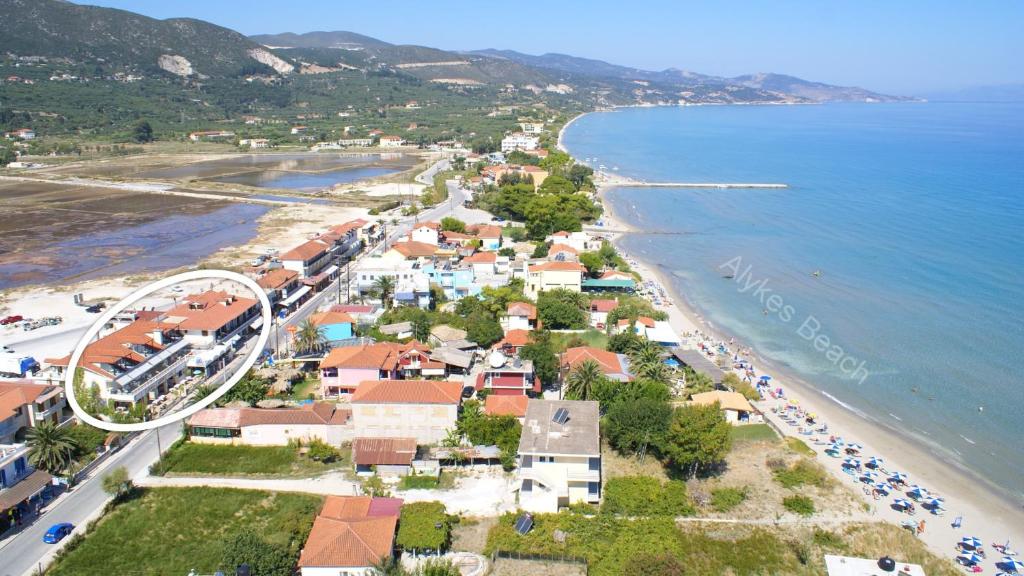 SunBliss Studios & Apartments, Alykes (updated prices 2026)