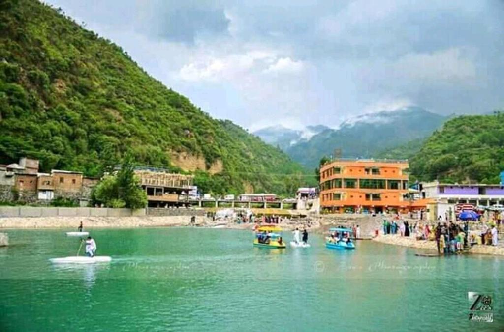 Isfania Hotel And Resturant, Abbottabad, Pakistan - Booking.com