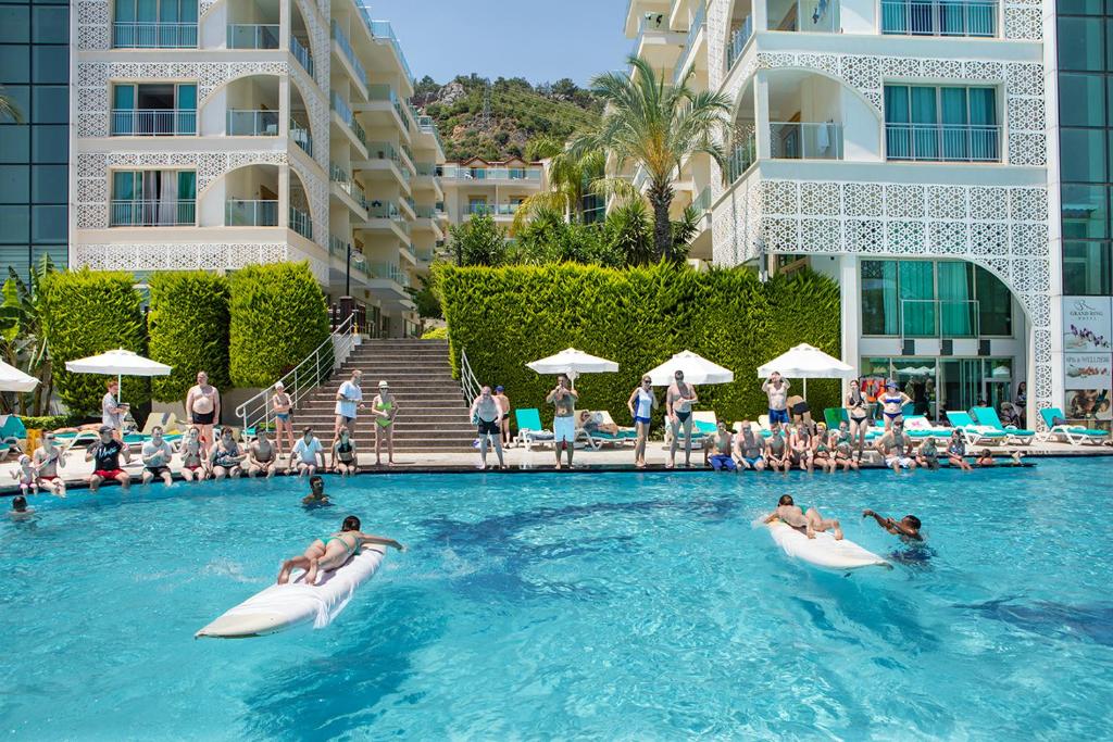 Grand Ring Hotel, Бельдібі (оновлені ціни 2025 року)