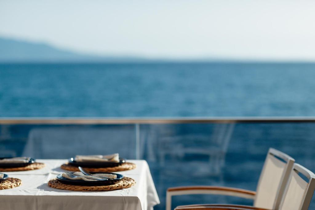 Hotel Jaroal, Sarandë (updated prices 2025)