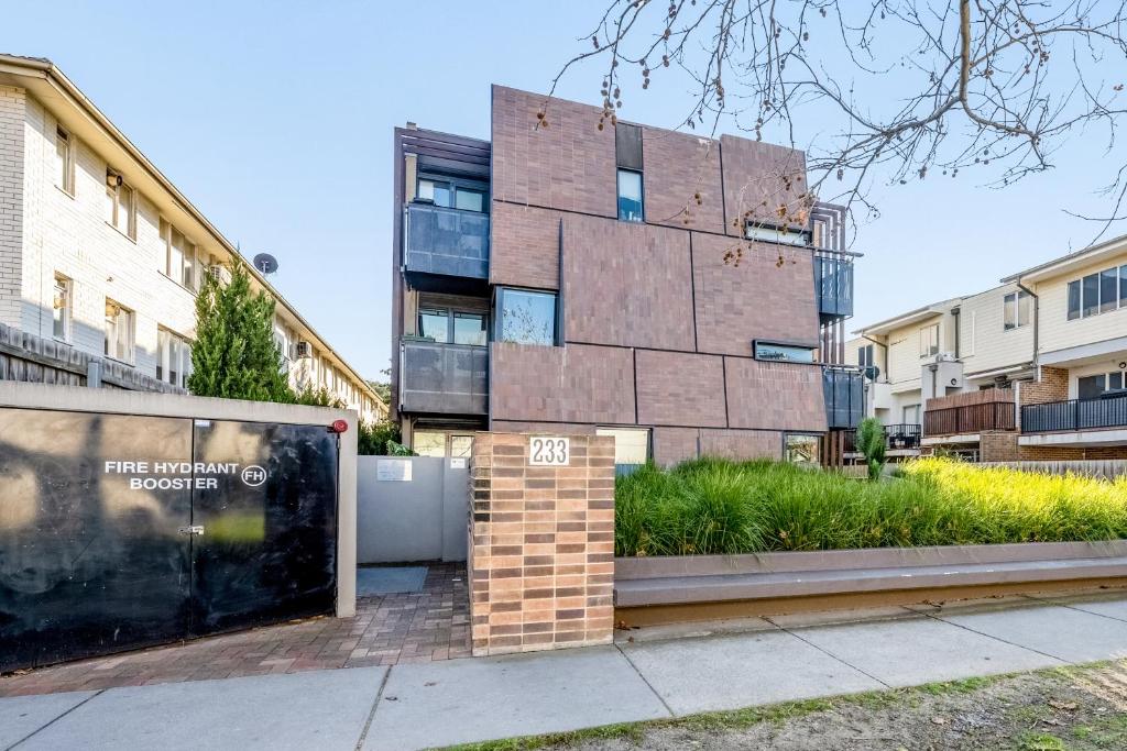 Great Location, 2 Queens Bed, Close To Chapel St - Saint Kilda