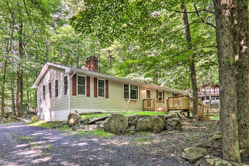Cabin in Lake Locust Village with Fire Pit and Sauna!, Pocono Lake ...