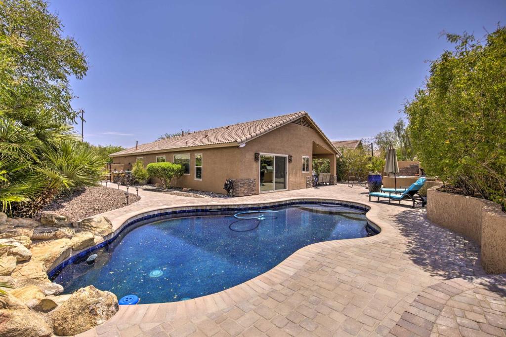 Estrella Mtn Ranch Home with Outdoor Hangout! (USA Liberty) - Booking.com