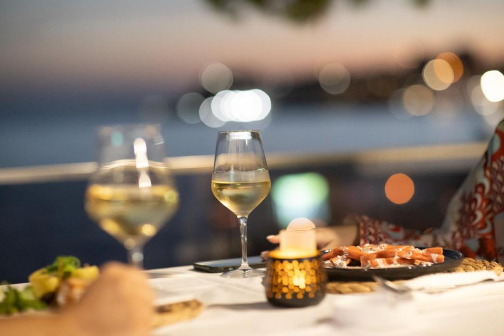 Hotel Jaroal, Sarandë (updated prices 2025)