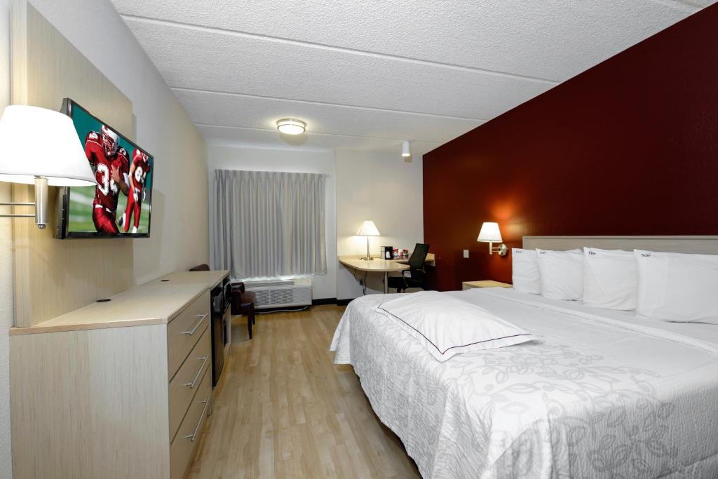 Red Roof Inn PLUS + Gainesville, Gainesville (updated prices 2025)
