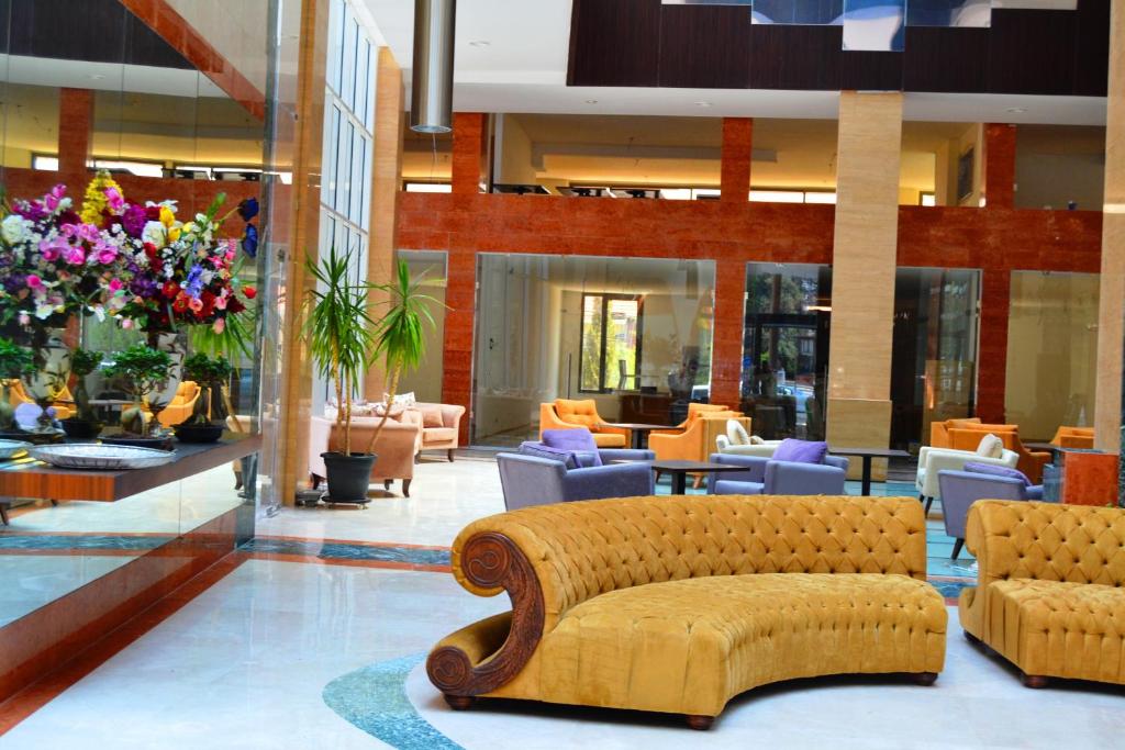 Delora Hotel and Suites, Chtaura (updated prices 2025)