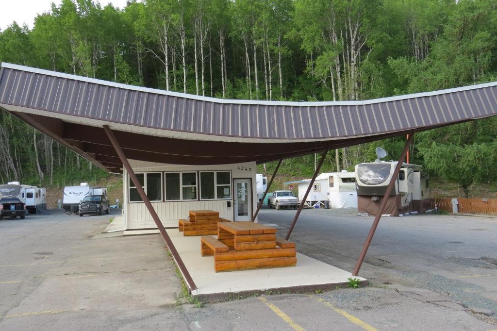 Rest Inn RV Park, Terrace (updated prices 2026)