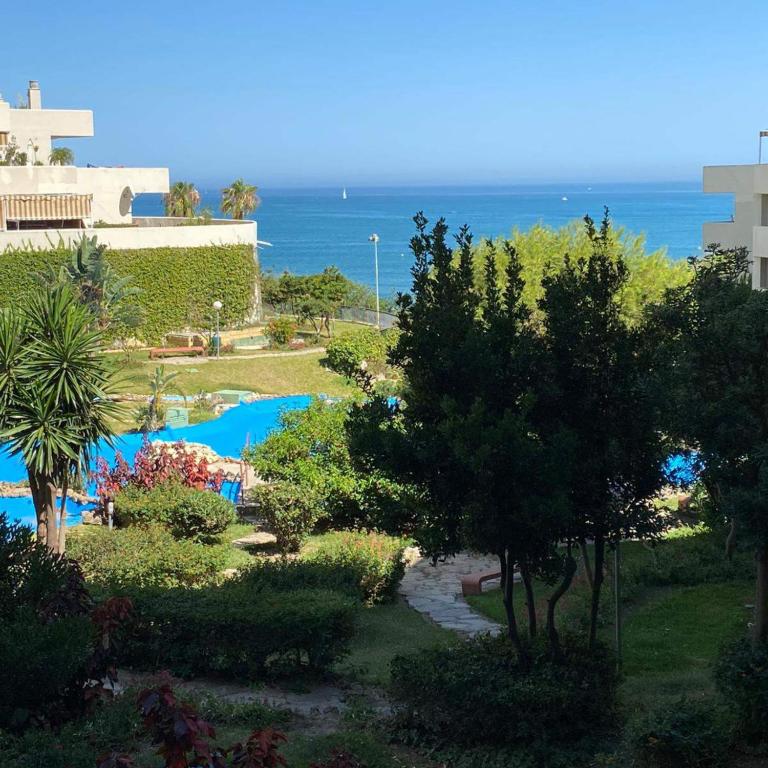 Benalbeach Sea View, Benalmádena – Updated 2024 Prices