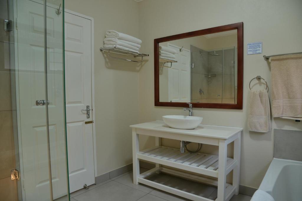Pumula Beach Hotel, Umzumbe (updated prices 2025)