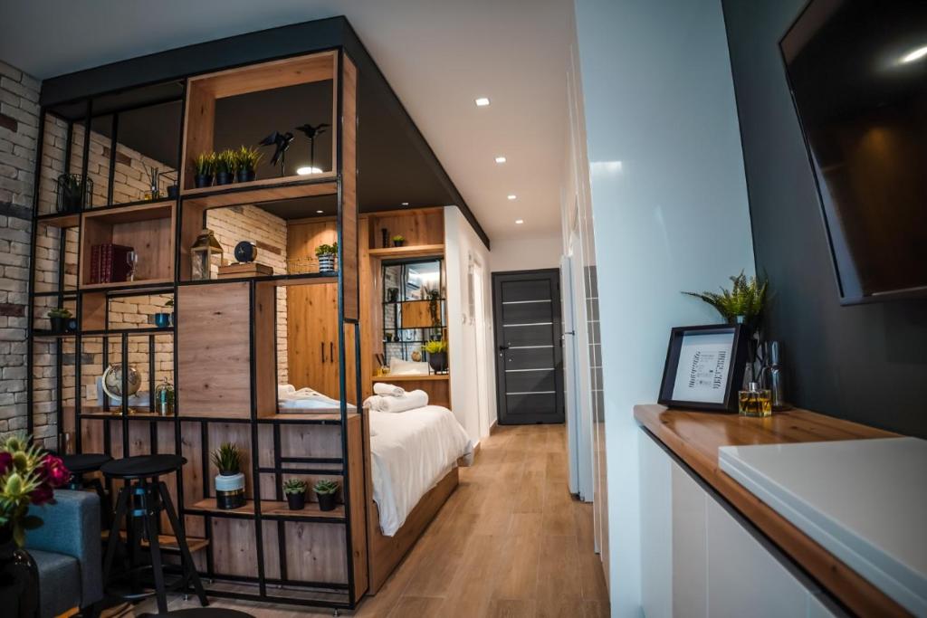 COSea Living: SeaSide Elegant Suite in Harbour 112, Paphos City ...