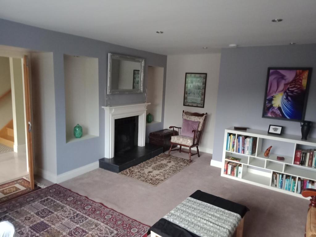 Fully Self Contained 2 Storey Guest Suite in Grianan Country House ...