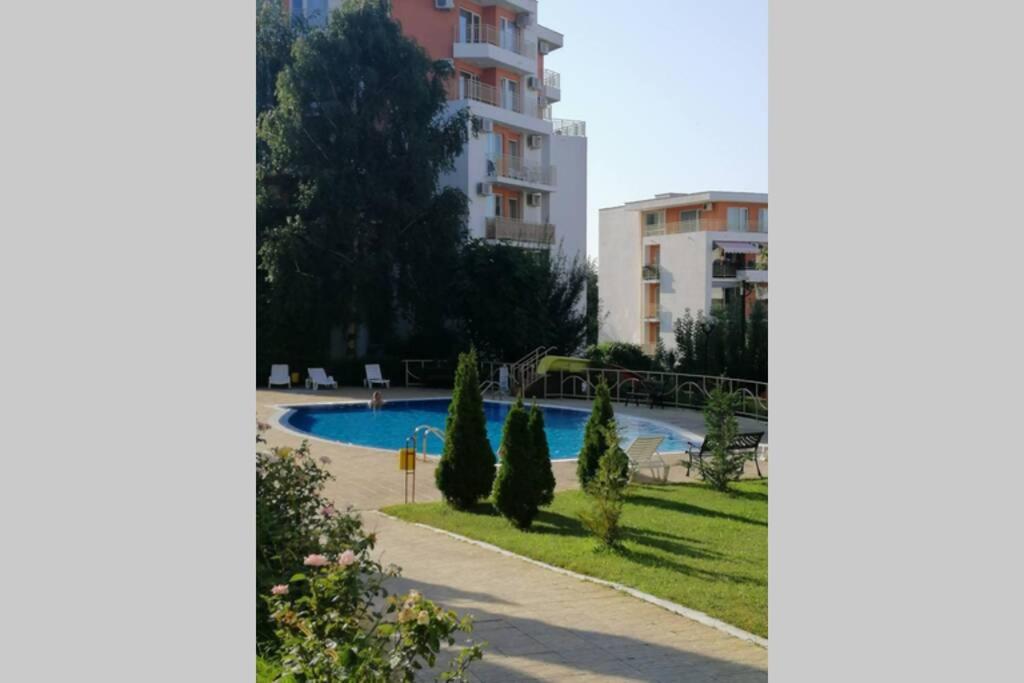 Fort Noks Spacious 1 Bed Flat Sunny Terrace Beach 6 min, Sveti Vlas ...