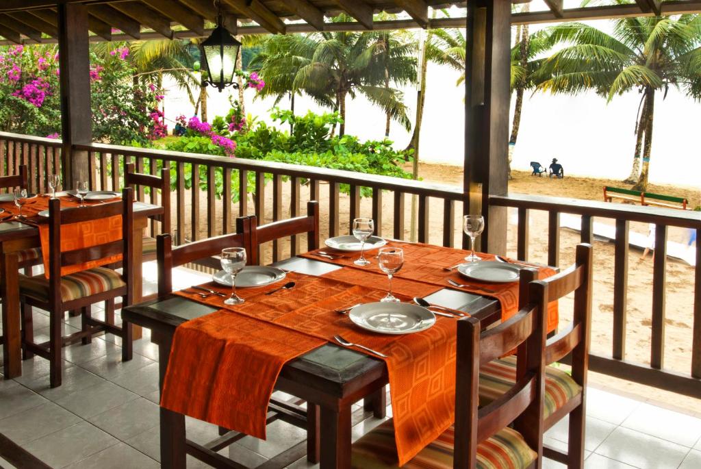 Playa de Oro Lodge, Bahía Solano (updated prices 2025)