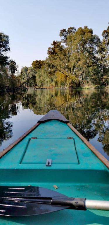 Lone Wolf's Lair, Parys – Updated 2023 Prices