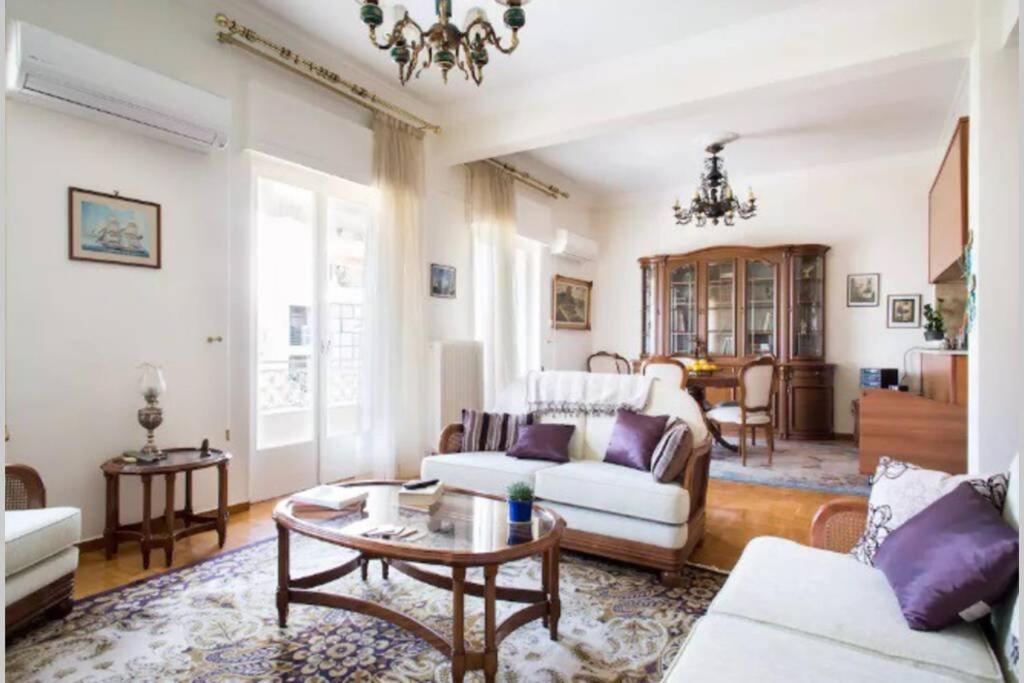 Feel Like Home at a Beautiful Athenian Apartment, Athens (updated ...