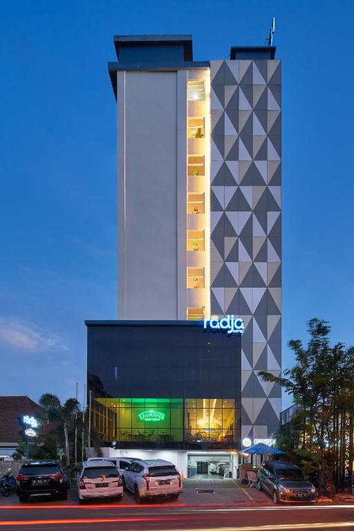 Radja Art and Boutique Hotel Simpang Lima, Semarang (updated prices 2026)