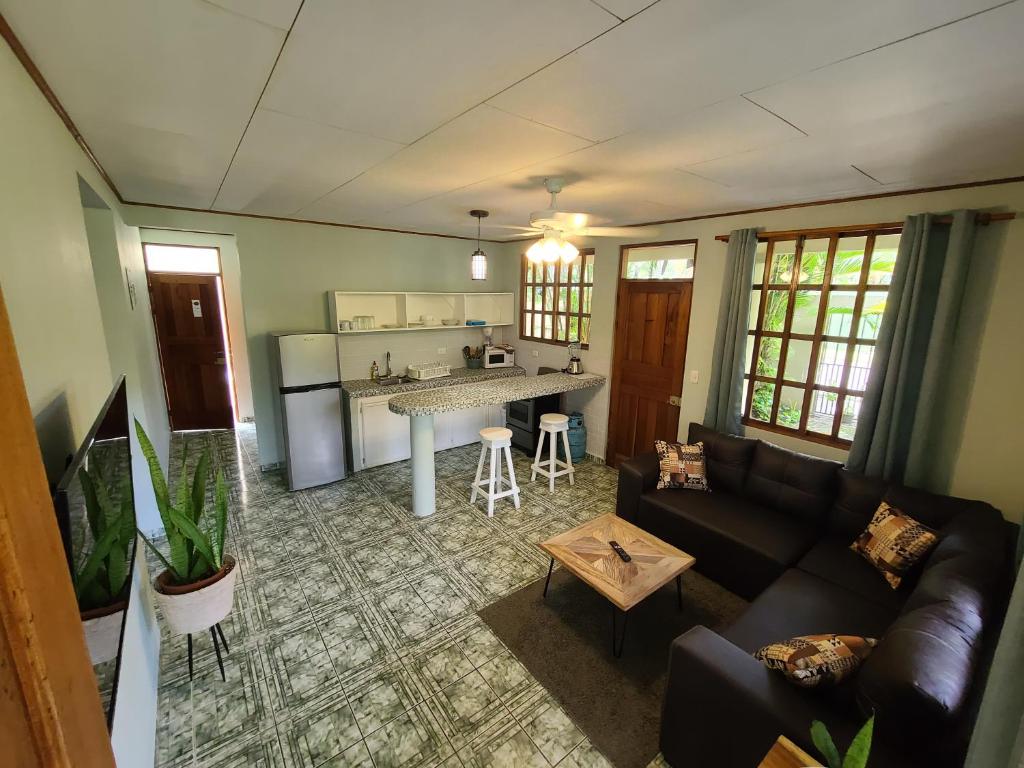 Hermosa Beach House, Playa Hermosa (updated prices 2025)