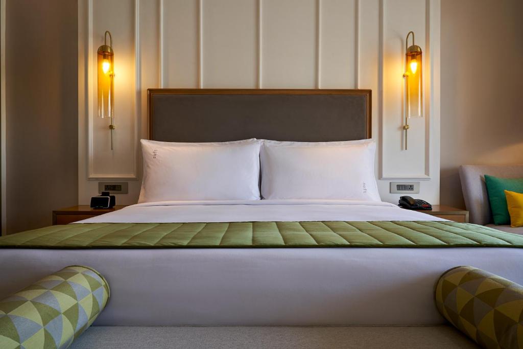 Holiday Inn Goa Candolim, Candolim (updated prices 2025)