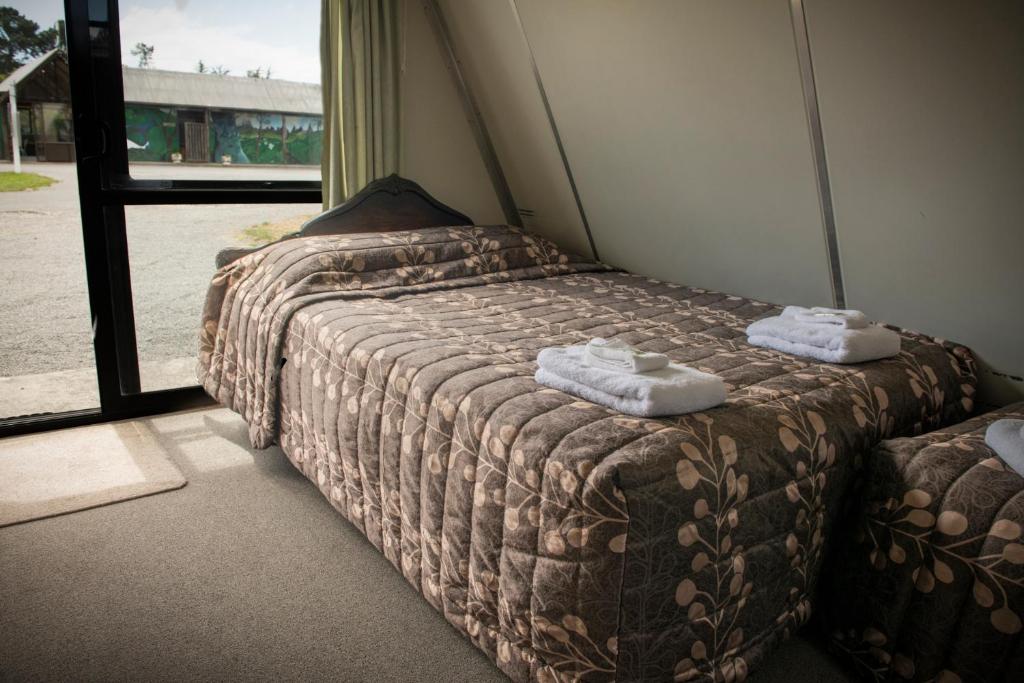 Rangiora Eco Holiday Park, Fernside (updated prices 2025)