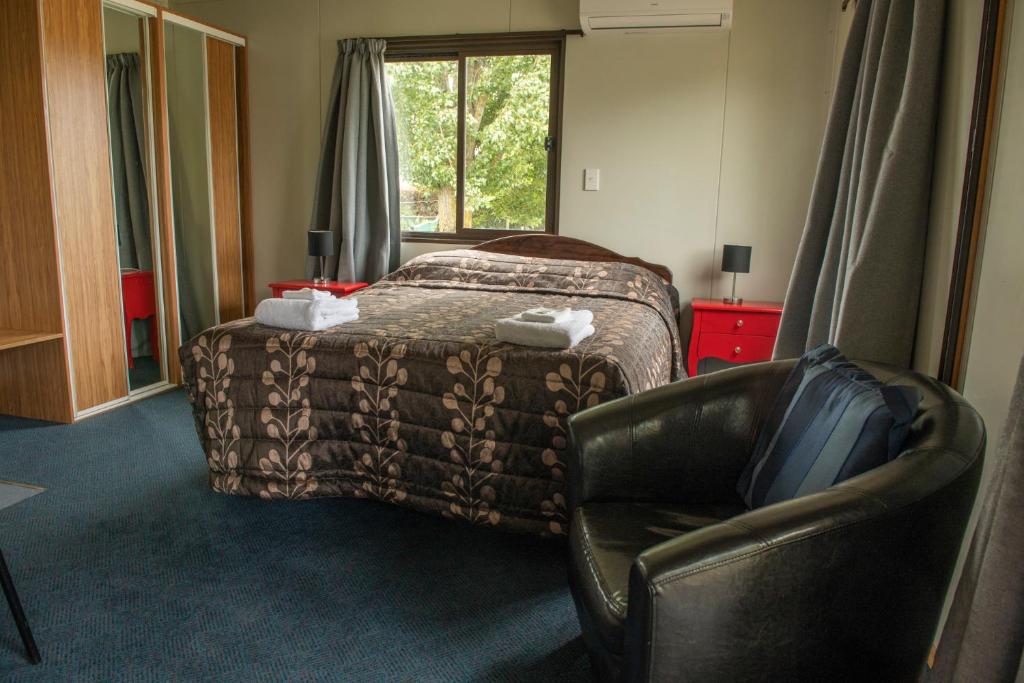 Rangiora Eco Holiday Park, Fernside (updated prices 2025)