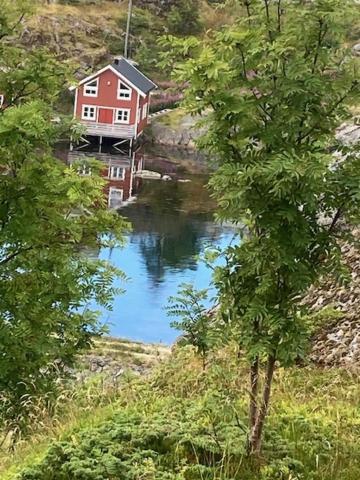 Smivolden Rorbu, Sund (tarifs actualisés 2024)