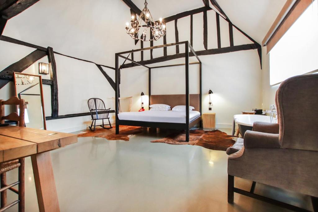 The Crown, Amersham (updated prices 2025)