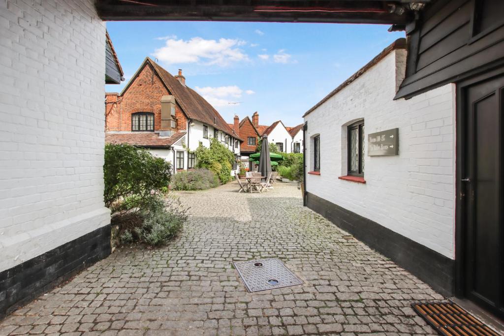 The Crown, Amersham (updated prices 2025)