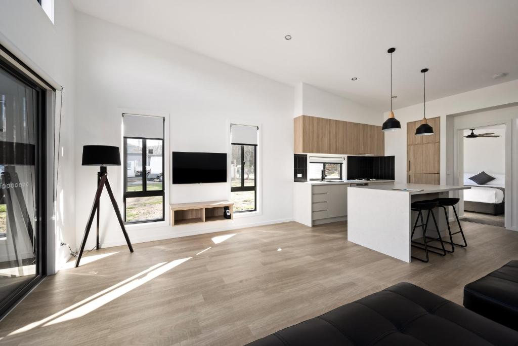 Bright Riverside Holiday Park, Bright (updated prices 2025)