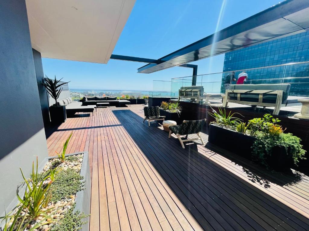 Urban Elephant 16 On Bree, Cape Town (updated prices 2025)