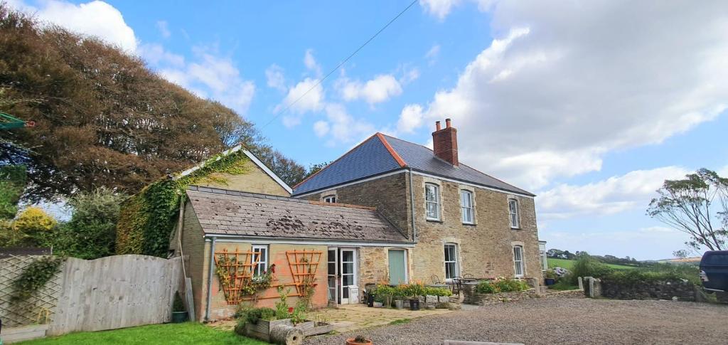 Cornwall, Looe - Magical Pendriffey, Pelynt (updated prices 2026)