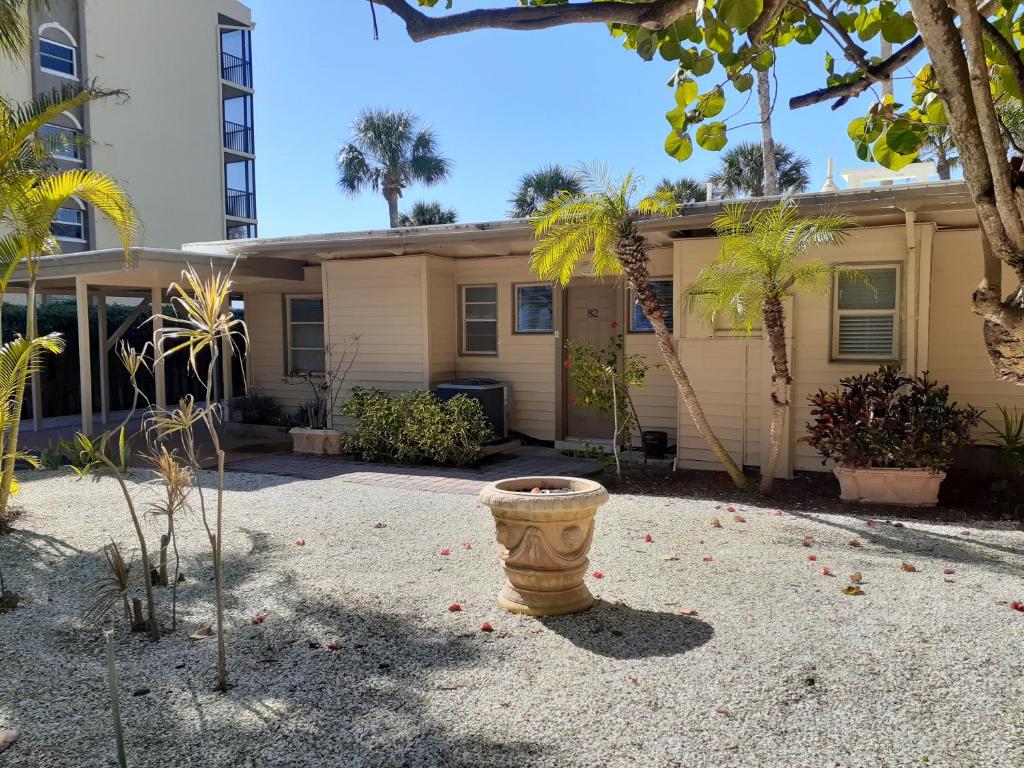 Turtle Crawl Inn - Longboat Key, Longboat Key – Updated 2024 Prices