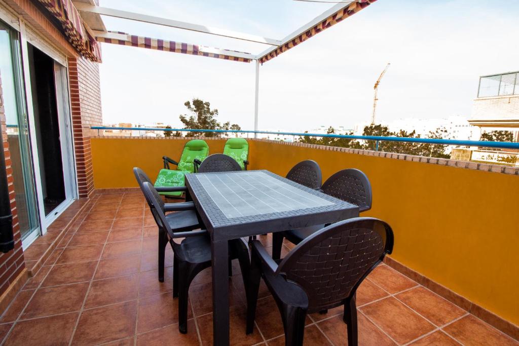 Global Properties, Bonito Apartamento En Puerto De Sagunto Playa - Sagunto