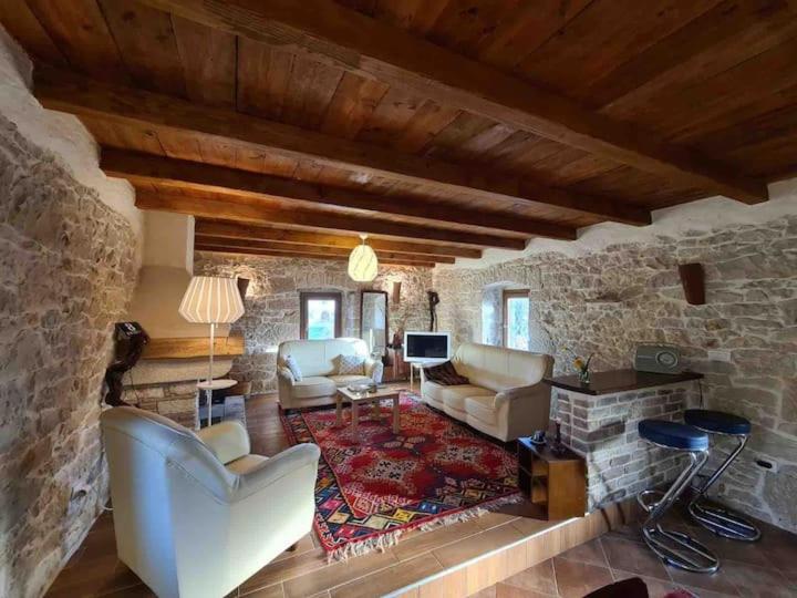 Little Charming Stone House In The Heart Of Istria - 伊斯特里亞半島