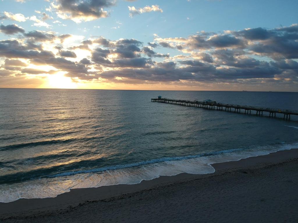 High Noon Beach Resort, Fort Lauderdale (updated prices 2025)