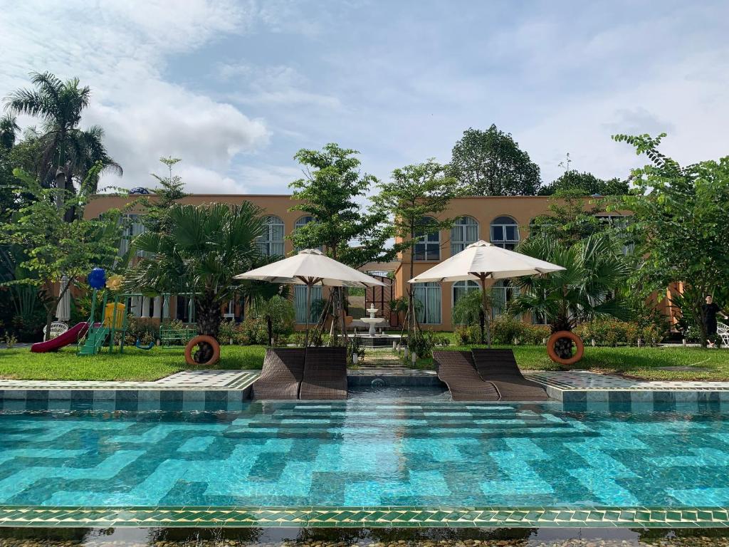 1001 Lakeside Villas Ba Vì For 15-18 pax, Hanoi (updated prices 2025)
