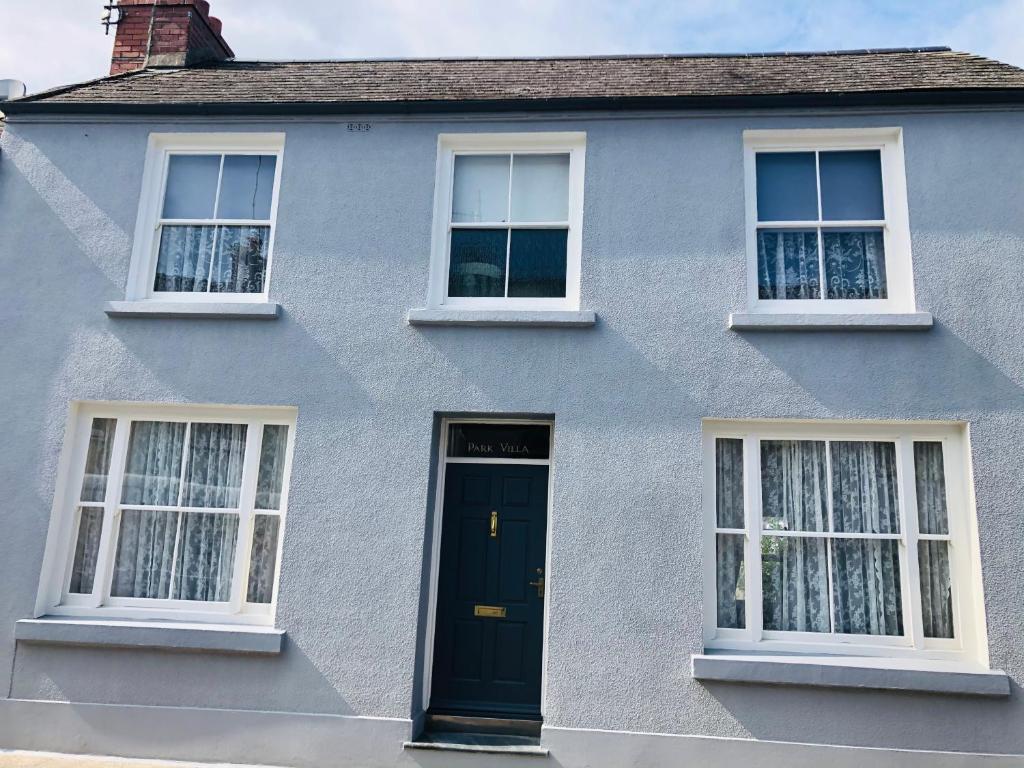 Stunning & spacious house in central Tenby, Tenby (updated prices 2026)