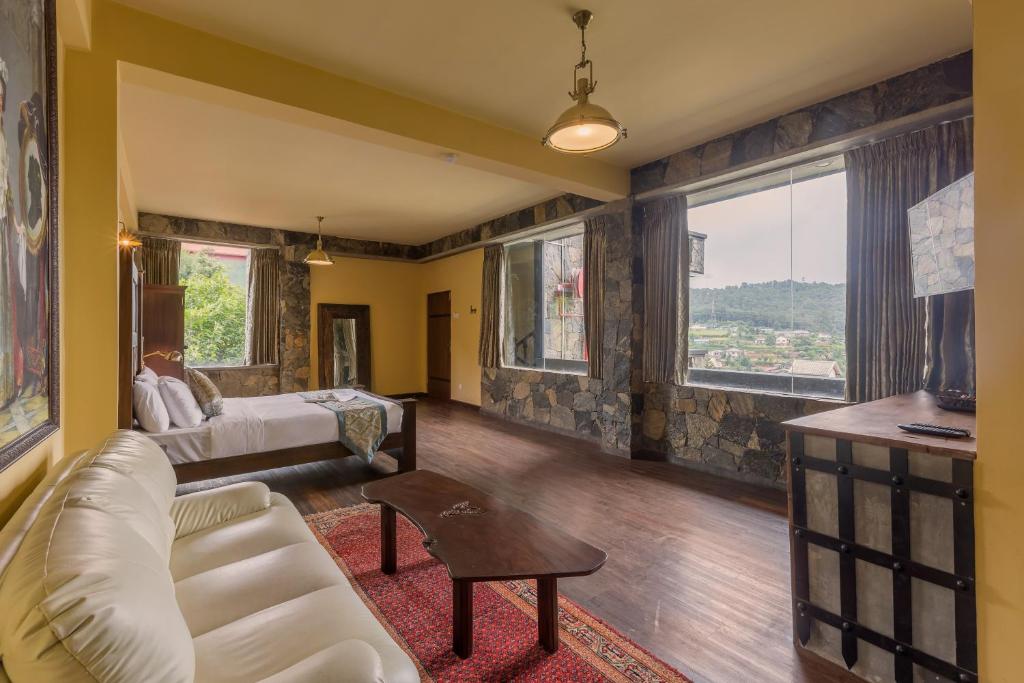 Fort WindShire, Nuwara Eliya (updated prices 2025)