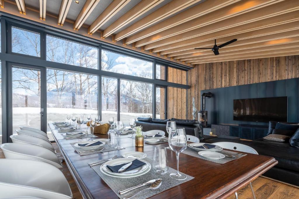 Gen Myo, Kutchan की (2026 के लिए अपडेट हुई कीमत)