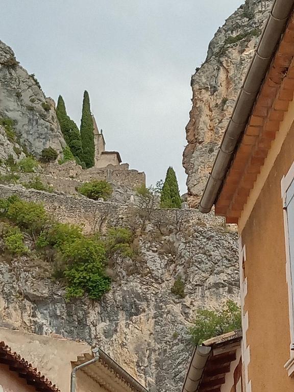 La Maison Sous L'étoile. - Moustiers-Sainte-Marie